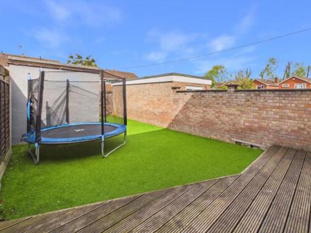 3 bedroom terraced house for sale in Distel Close, Cheltenham, Gloucestershire, GL50