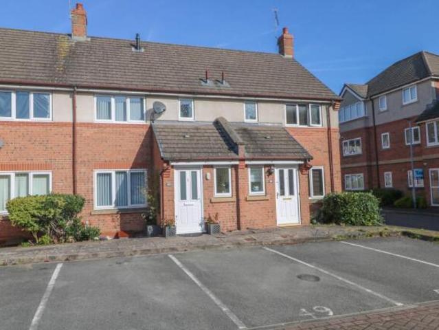 3 bedroom terraced house for sale in Duchess Place, Chester City Centre, CH2
