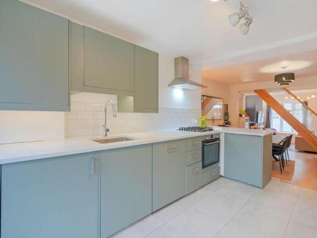 3 bedroom terraced house for sale in Duncombe Street, Walkley, Sheffield, S6