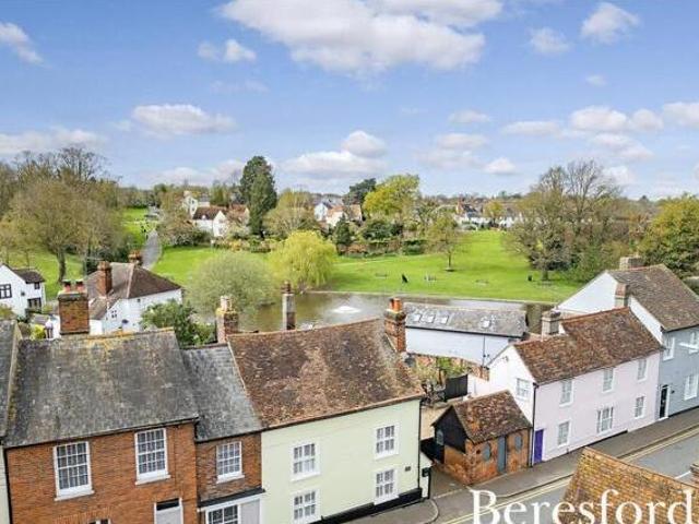 3 Bedroom Terraced House For Sale In Dunmow