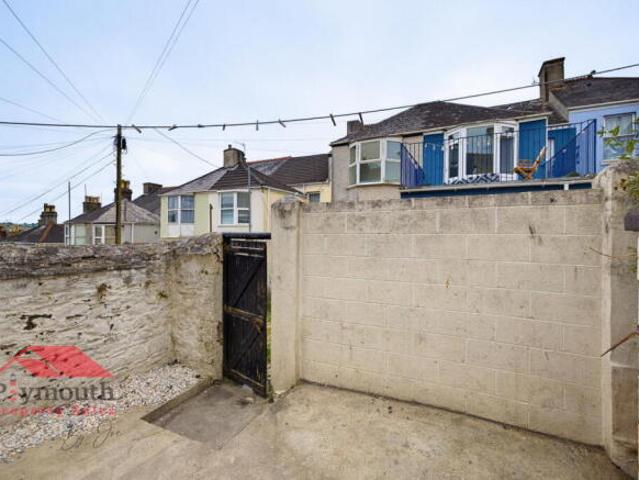 3 bedroom terraced house for sale in Durham Avenue, Plymouth, PL4 8SR, PL4