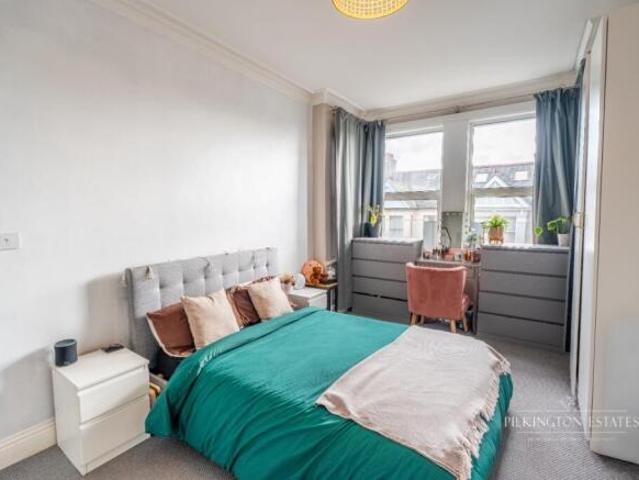 3 bedroom terraced house for sale in Endsleigh Park Road, Plymouth, PL3
