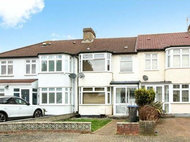 3 Bedroom Terraced House For Sale In Enfield