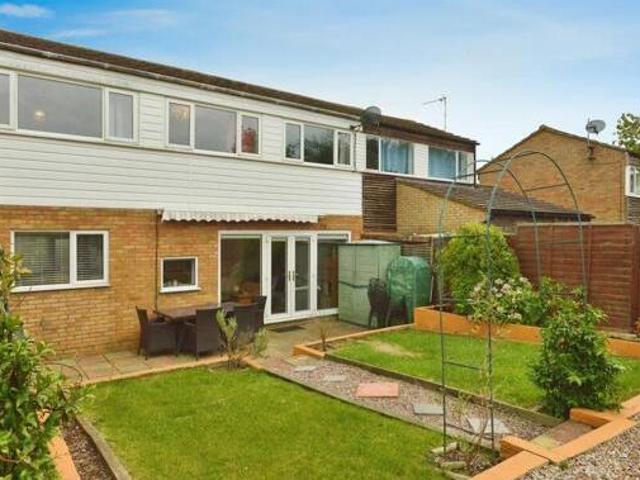 3 Bedroom Terraced House For Sale In Eaglestone
