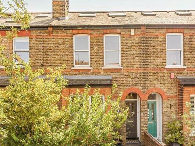 3 Bedroom Terraced House For Sale In Ealing, London