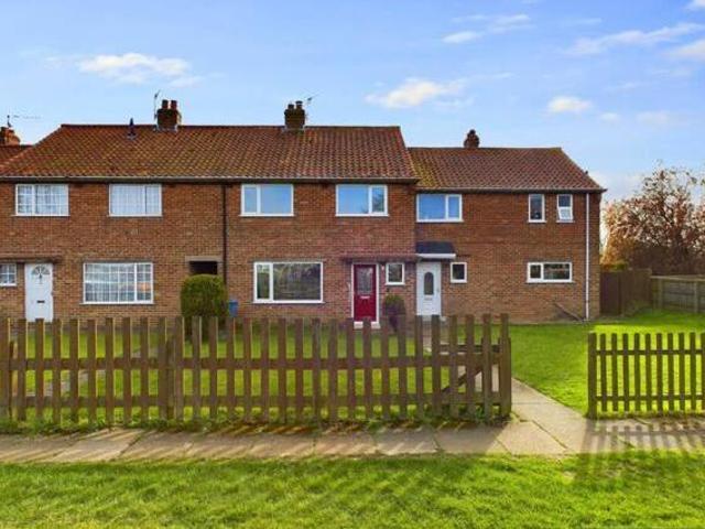 3 Bedroom Terraced House For Sale In Eastfield