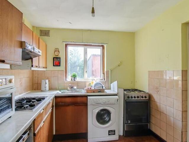 3 bedroom terraced house for sale in Eastwoodbury Crescent, Southend on Sea, SS2