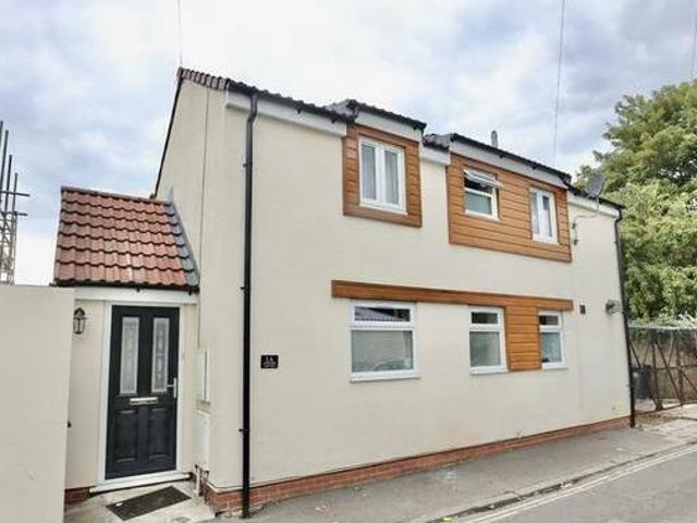 3 bedroom terraced house for sale in Edward Street Eastville Bristol BS5