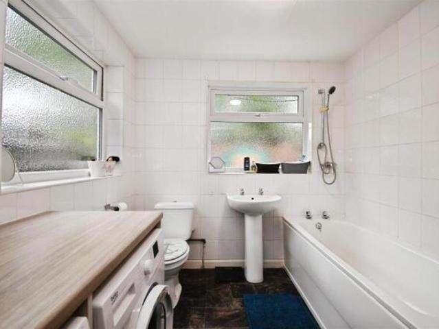 3 bedroom terraced house for sale in Edward Street, Hessle, HU13