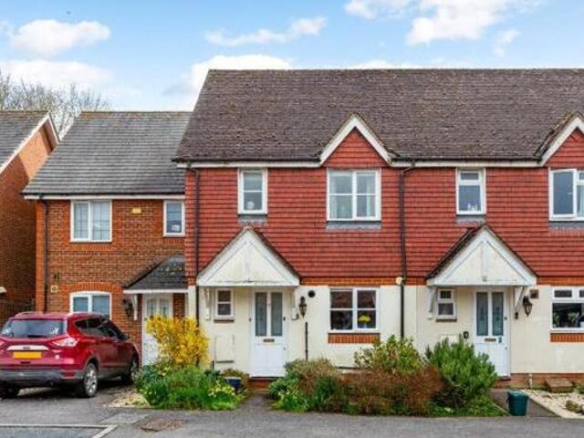 3 Bedroom Terraced House For Sale In Eddington, Hungerford