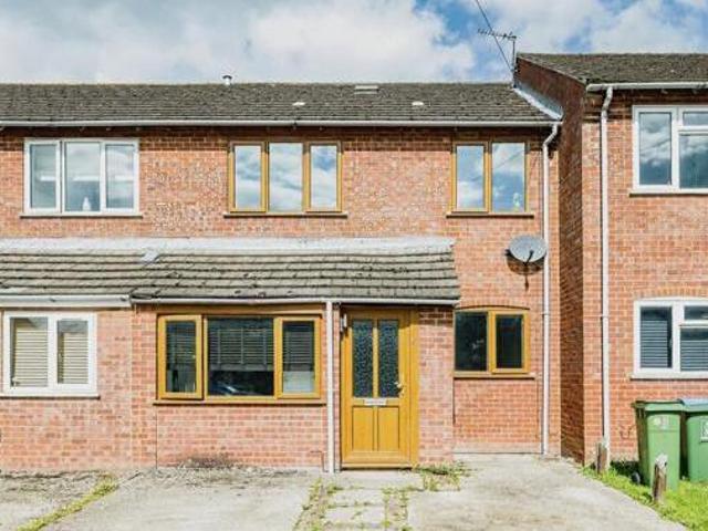 3 Bedroom Terraced House For Sale In Edgcott