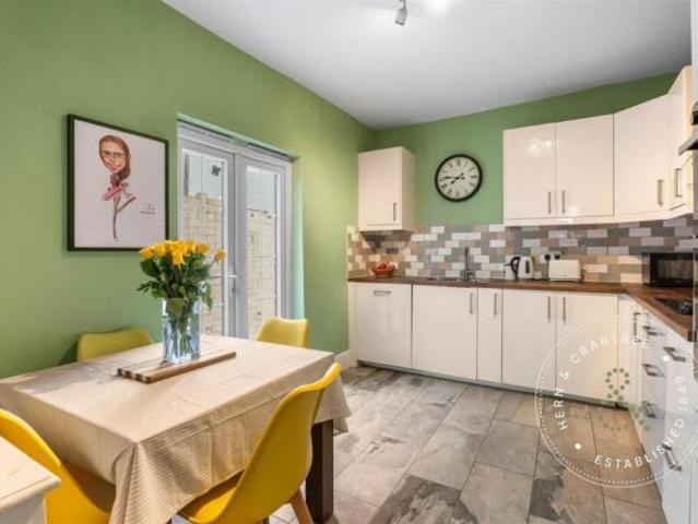 3 bedroom terraced house for sale in Edington Avenue, Cardiff, CF14