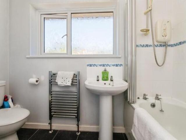 3 bedroom terraced house for sale in Elizabeth Avenue, Exeter, EX4