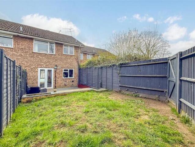 3 bedroom terraced house for sale in Elizabeth Court, St. Albans, Hertfordshire, AL4