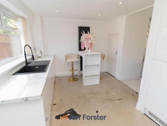 3 bedroom terraced house for sale in Epsom Court, Newcastle Upon Tyne, NE3