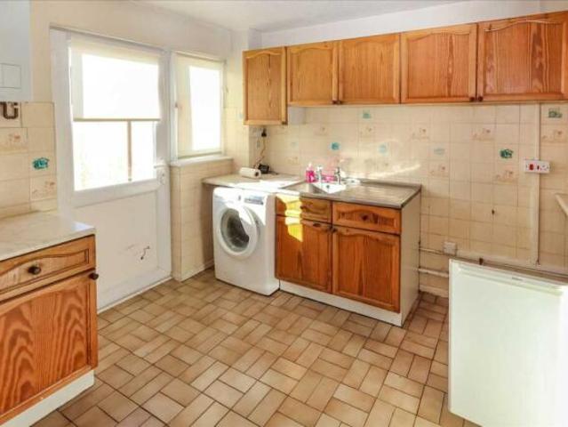 3 bedroom terraced house for sale in Fotheringay Gardens, Cippenham, SL1