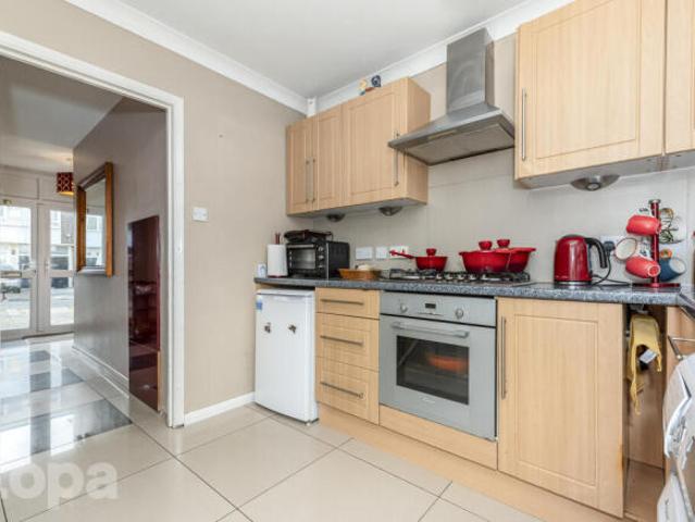 3 bedroom terraced house for sale in Fountain Walk, Gravesend, DA11