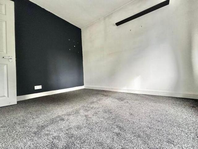 3 bedroom terraced house for sale in Fowlmere Road, Great Barr, Birmingham B42 2EA, B42