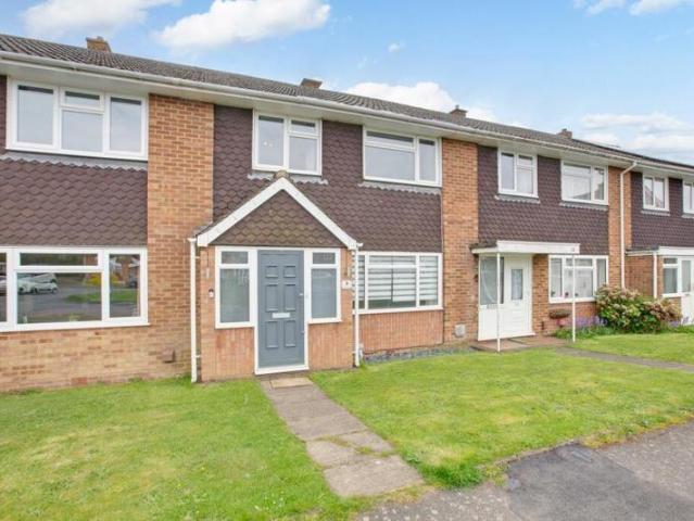 3 bedroom terraced house for sale in Faulkner Way, Downley Vil.