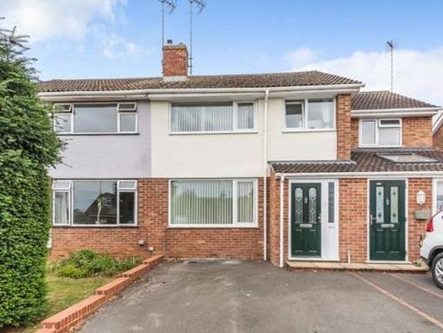 3 bedroom terraced house for sale in Faringdon Oxfordshire SN7