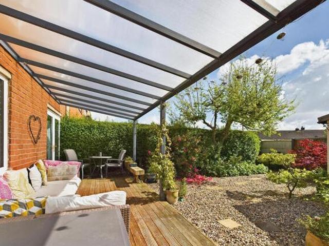 3 Bedroom Terraced House For Sale In Farndon