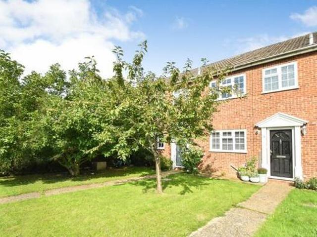 3 Bedroom Terraced House For Sale In Farnham, Surrey