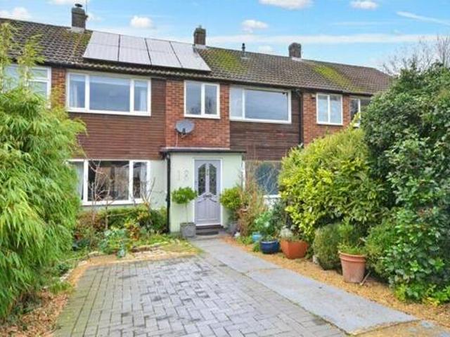 3 Bedroom Terraced House For Sale In Farnham, Surrey