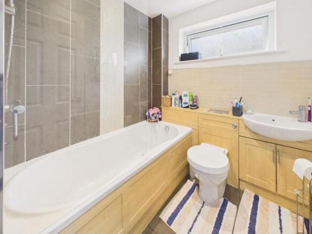 3 bedroom terraced house for sale in Fetcham Court, Kingston Park, NE3