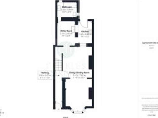 3 bedroom terraced house for sale in Ferndale Road, Swindon, Wiltshire, SN2
