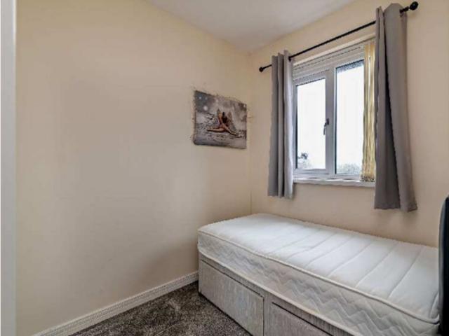 3 bedroom terraced house for sale in Ffynnon Wen, Clydach, SA6