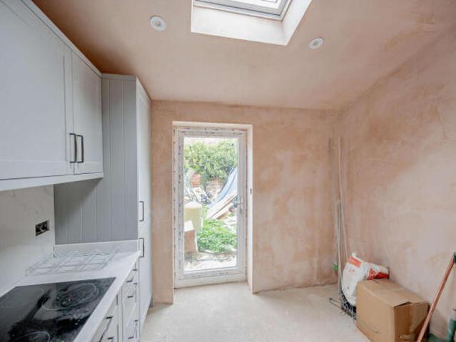 3 bedroom terraced house for sale in Firbank Road, St. Albans, AL3