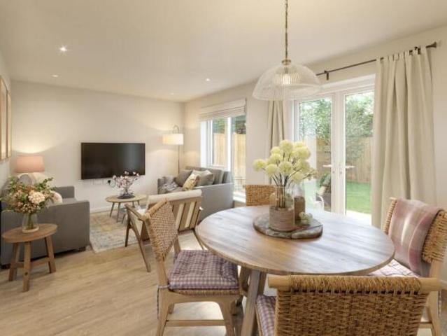 3 bedroom terraced house for sale in Fishers Vale Close, Oxford, OX3