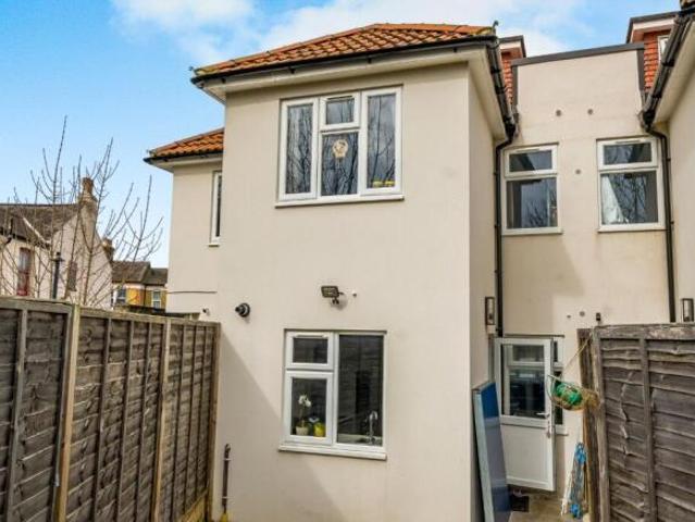 3 bedroom terraced house for sale in Flora Mews, Plumstead, SE18