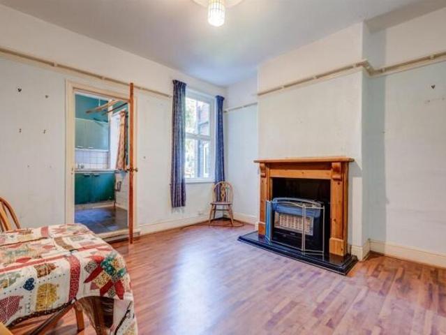 3 bedroom terraced house for sale in Frickley Road, Nethergreen, Sheffield, S11
