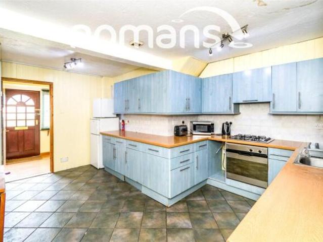 3 bedroom terraced house for sale in Fromond Road, Winchester, Hampshire, SO22