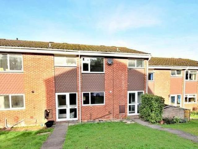 3 bedroom terraced house for sale in Fulflood SO22