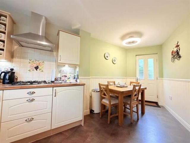 3 bedroom terraced house for sale in Fulham Way, Ipswich, IP1