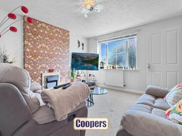 3 bedroom terraced house for sale in Furlong Road, Cheylesmore, CV1