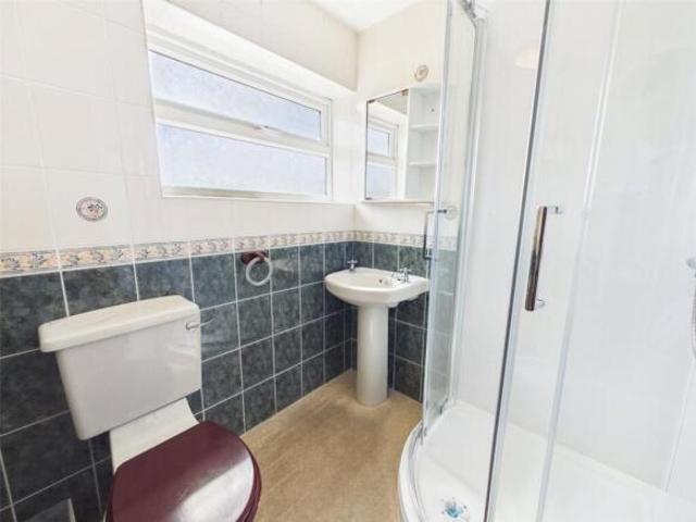 3 bedroom terraced house for sale in Keble Close, Worcester, Worcestershire, WR4