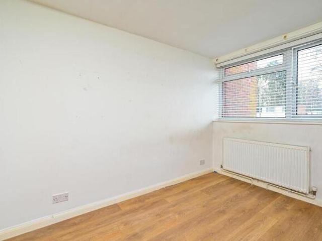 3 bedroom terraced house for sale in Kennet Close, Basingstoke, RG21