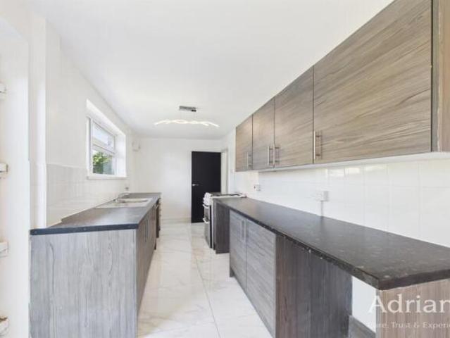 3 bedroom terraced house for sale in Kennet Way, Chelmsford, CM1 2JP, CM1