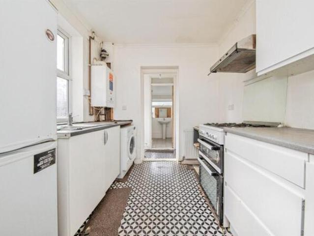 3 bedroom terraced house for sale in Kitchener Road, Ipswich, IP1