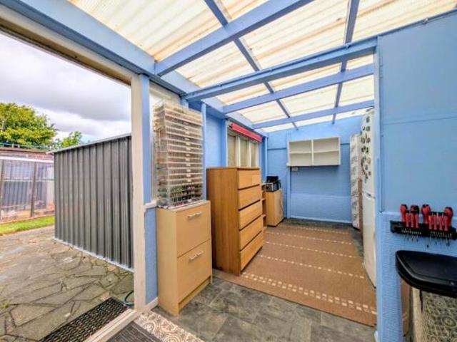 3 bedroom terraced house for sale in King Edward Avenue, Worthing, BN14