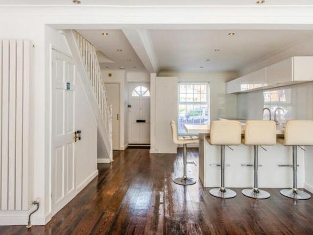 3 bedroom terraced house for sale in King Street, Southsea, PO5