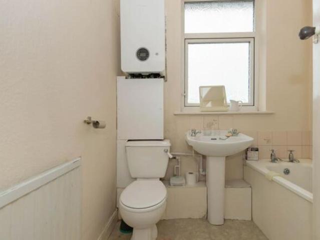 3 bedroom terraced house for sale in Kingsway, St. George, BS5