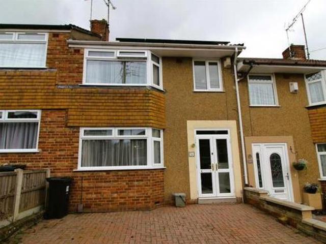 3 Bedroom Terraced House For Sale In Kingswood