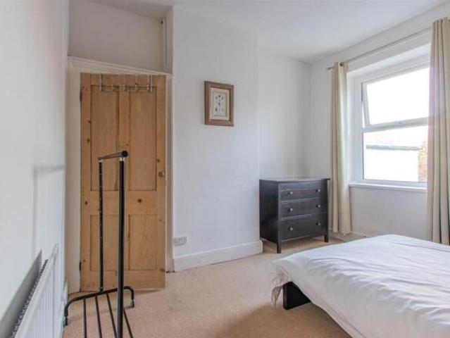 3 bedroom terraced house for sale in Kings Road, Pontcanna, Cardiff, CF11