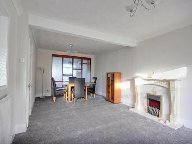 3 bedroom terraced house for sale in Kingsley Drive, Willerby, Hull, HU10