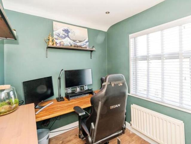3 bedroom terraced house for sale in Kingsley Road, Southampton, Hampshire, SO15