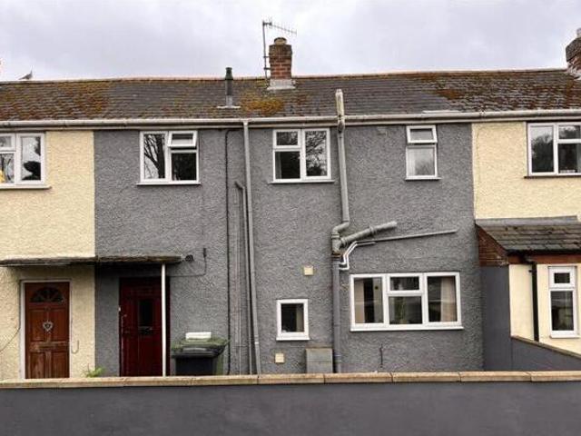3 Bedroom Terraced House For Sale In Kington
